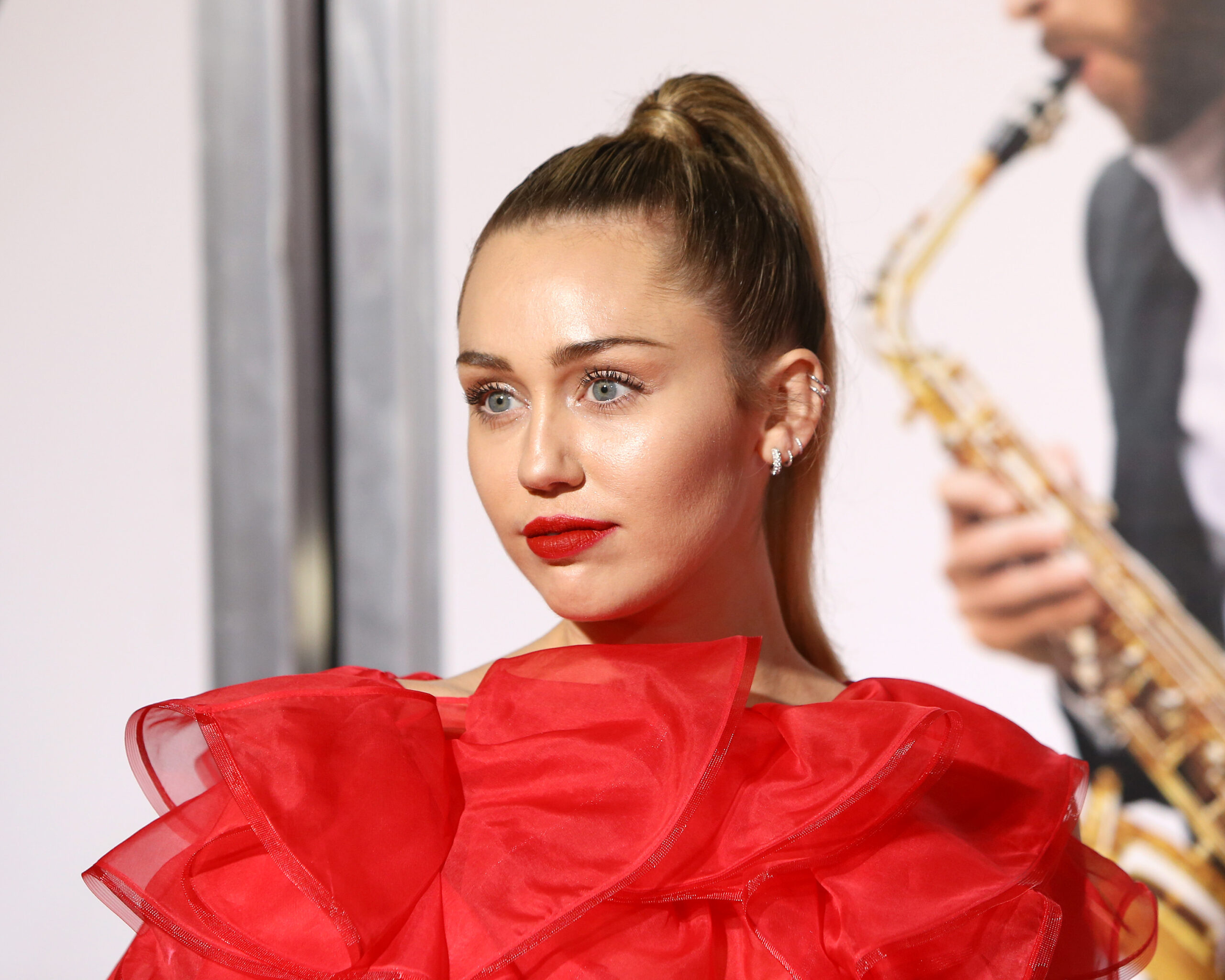 Miley Cyrus Teases ‘Something Beautiful’ Album with New Songs, Visuals