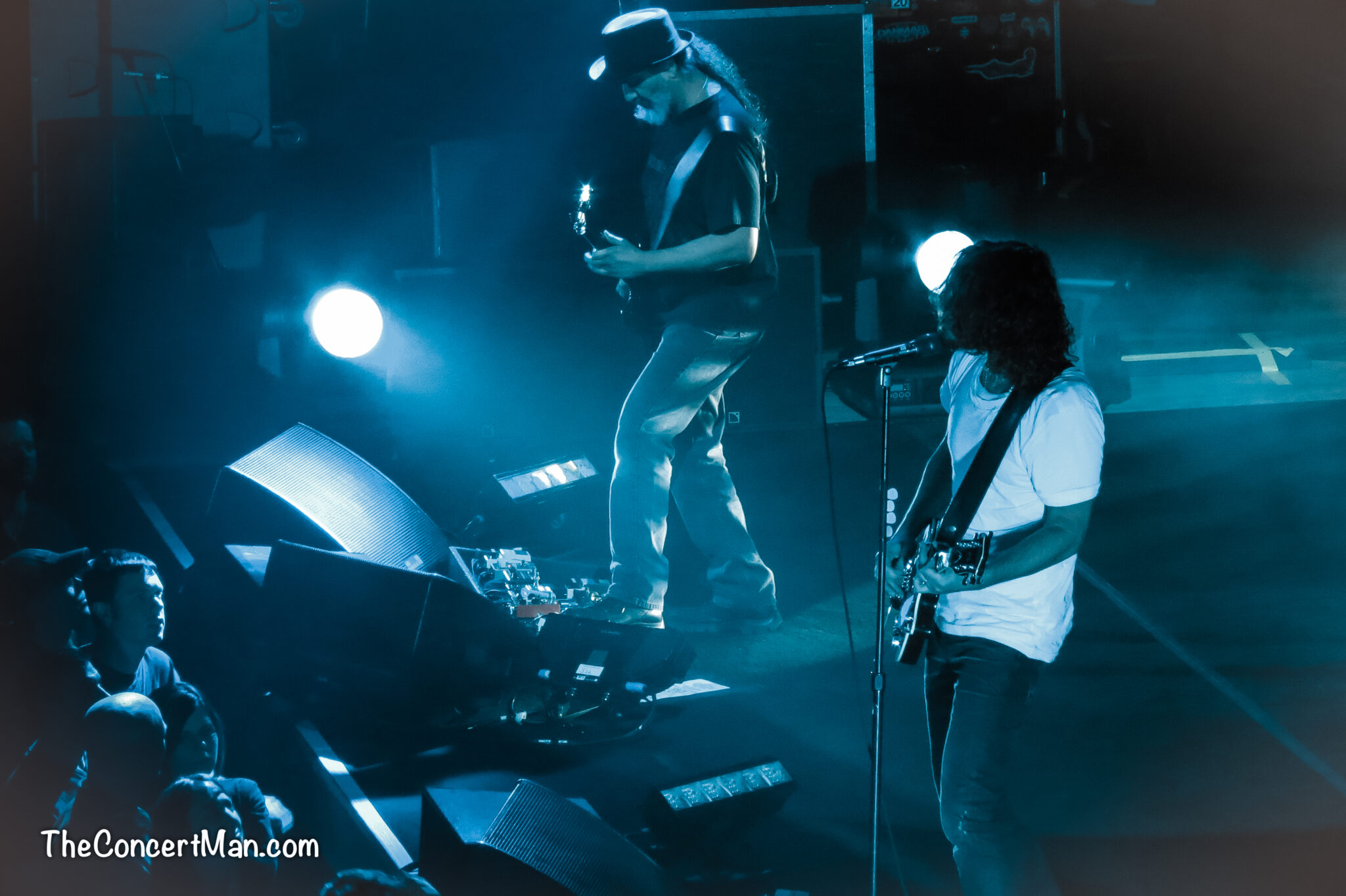 Soundgarden Members to Reunite for Benefit Concert - AXS TV