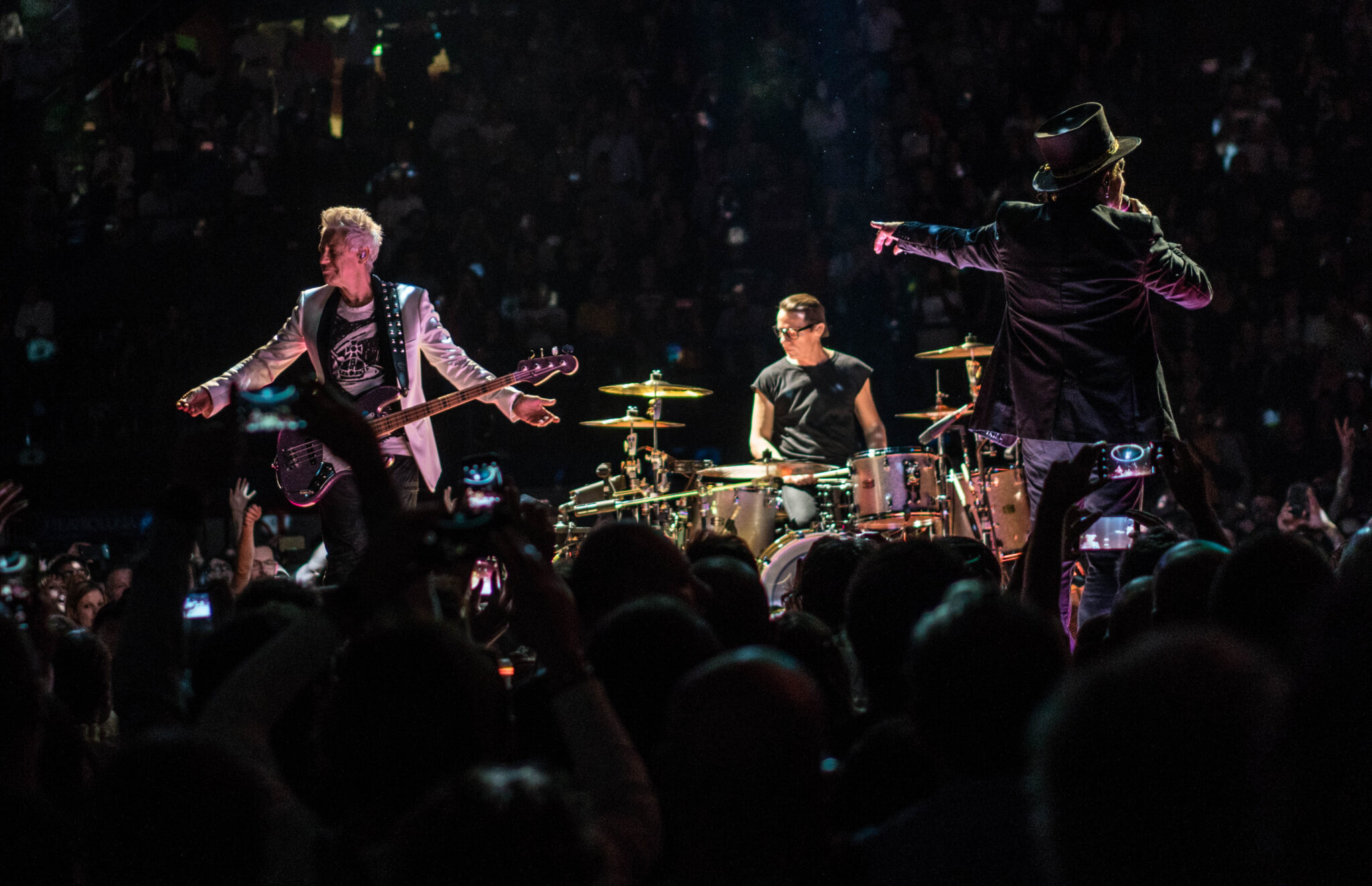 U2 Drummer Larry Mullen Jr. Reveals Dyscalculia Diagnosis - AXS TV