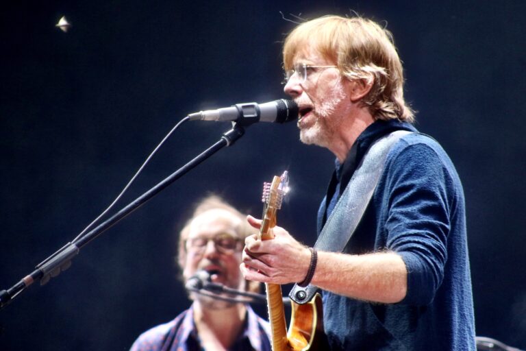 Phish Add Dates to 2025 US Tour - AXS TV