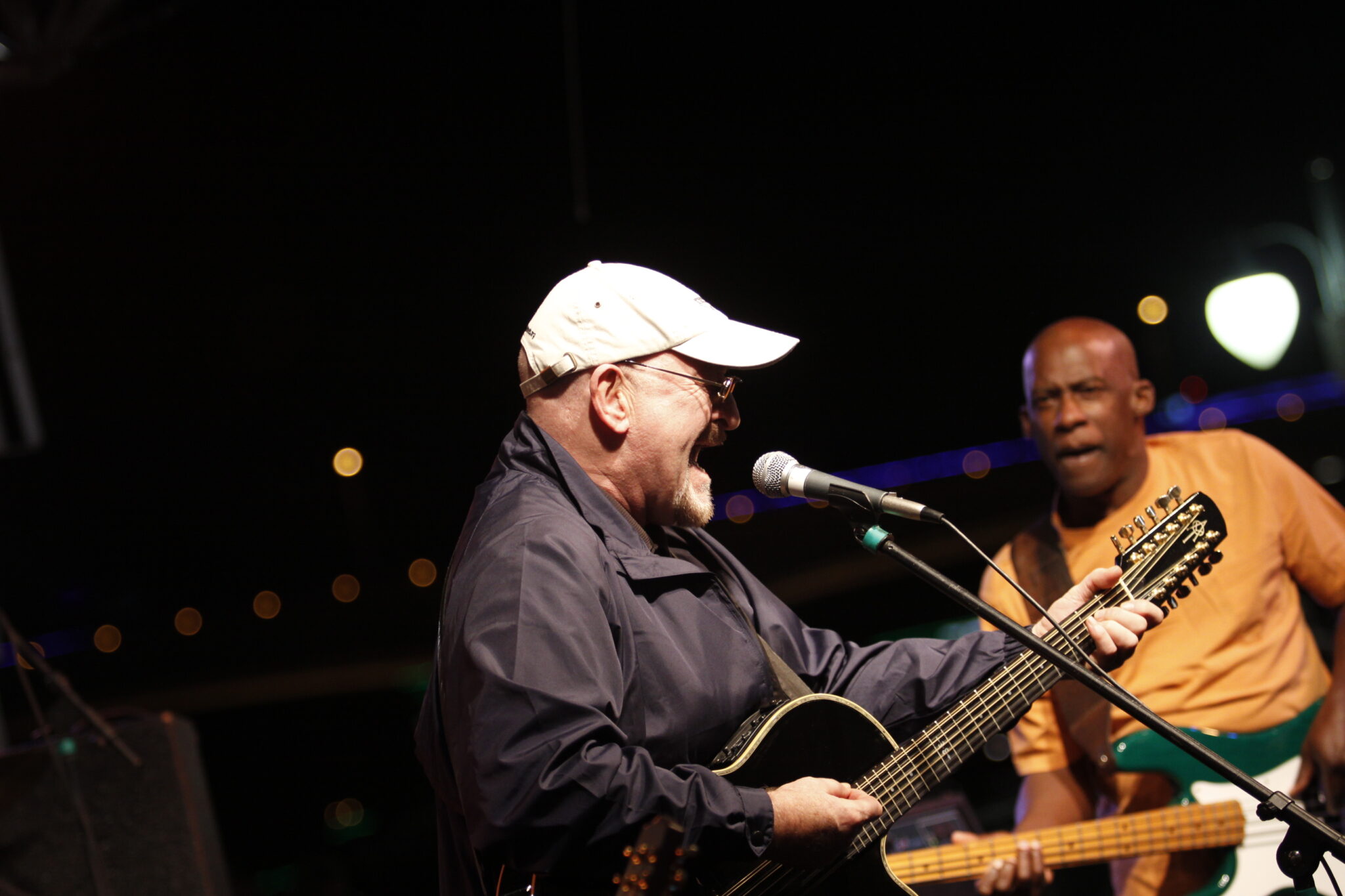 Dave Mason Releases New LP “A Shade of Blues” Amid Health Concerns