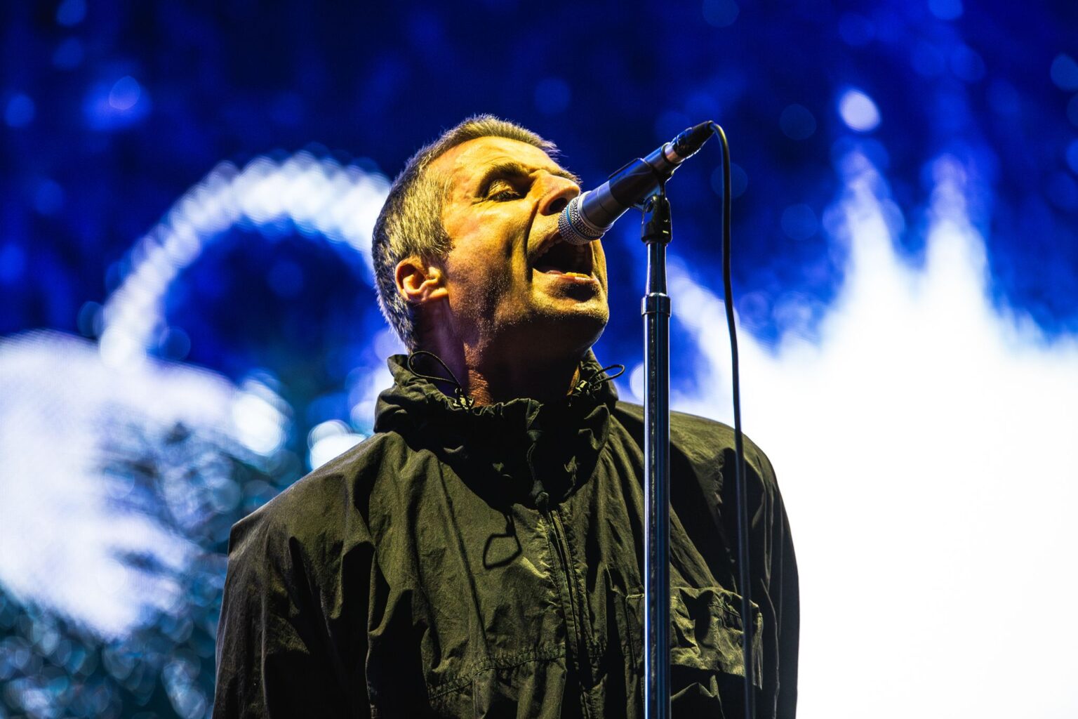 Glastonbury 2025 Announces Full Lineup: The 195, Neil Young and More