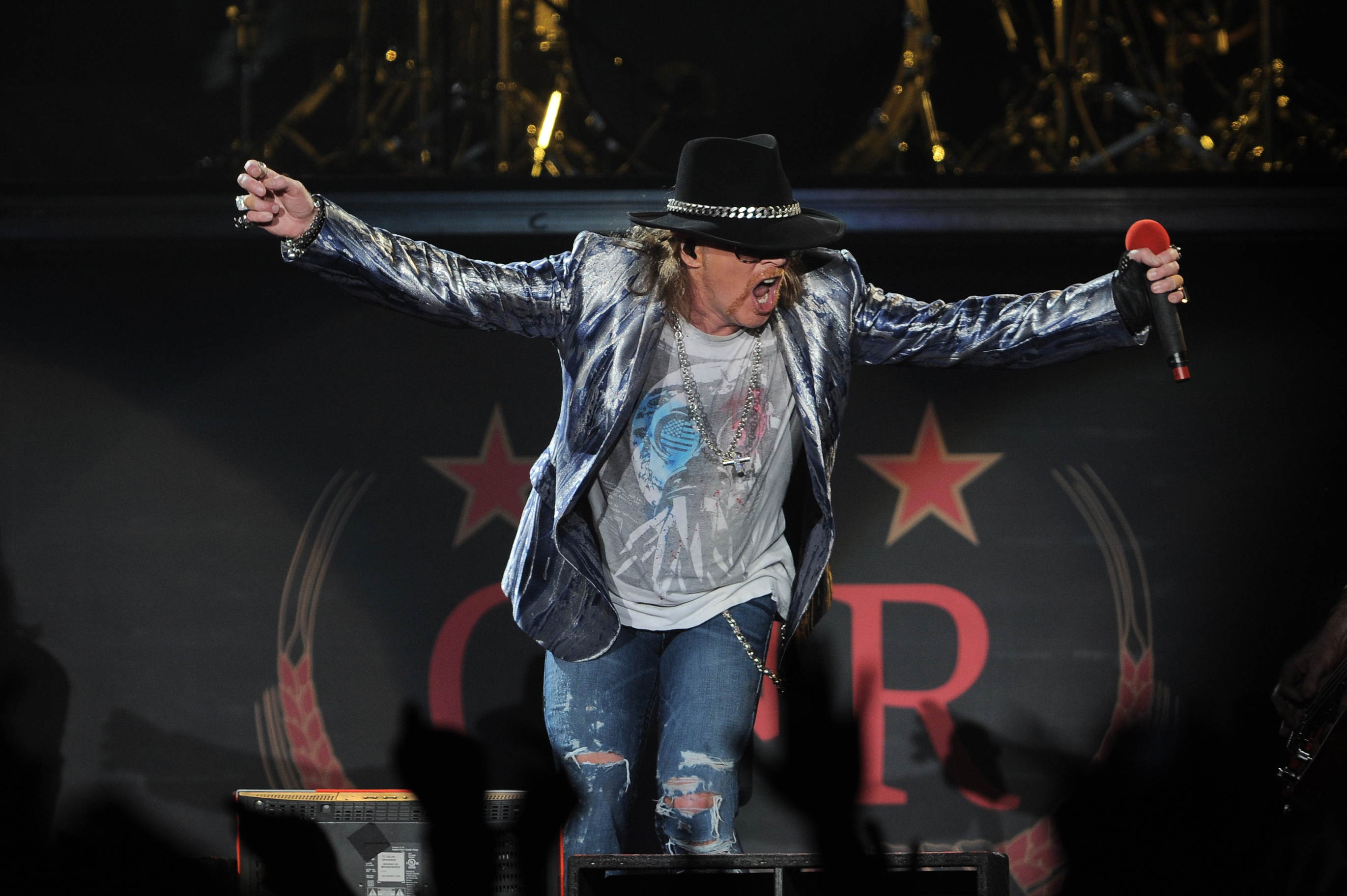 Guns N’ Roses Extend 2026 World Tour With New Dates Across North ...